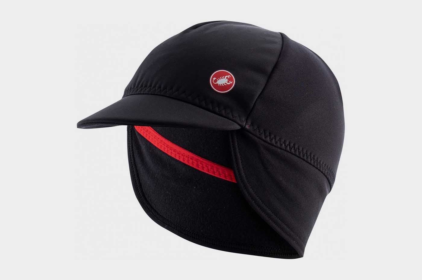 Stijlvol en functioneel: het iconische koerspetje - In de Kopgroep