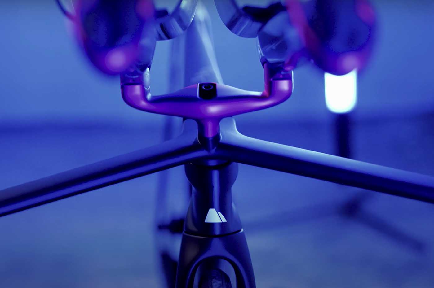 Dit is de nieuwe Canyon Speedmax Track CFR - In de Kopgroep